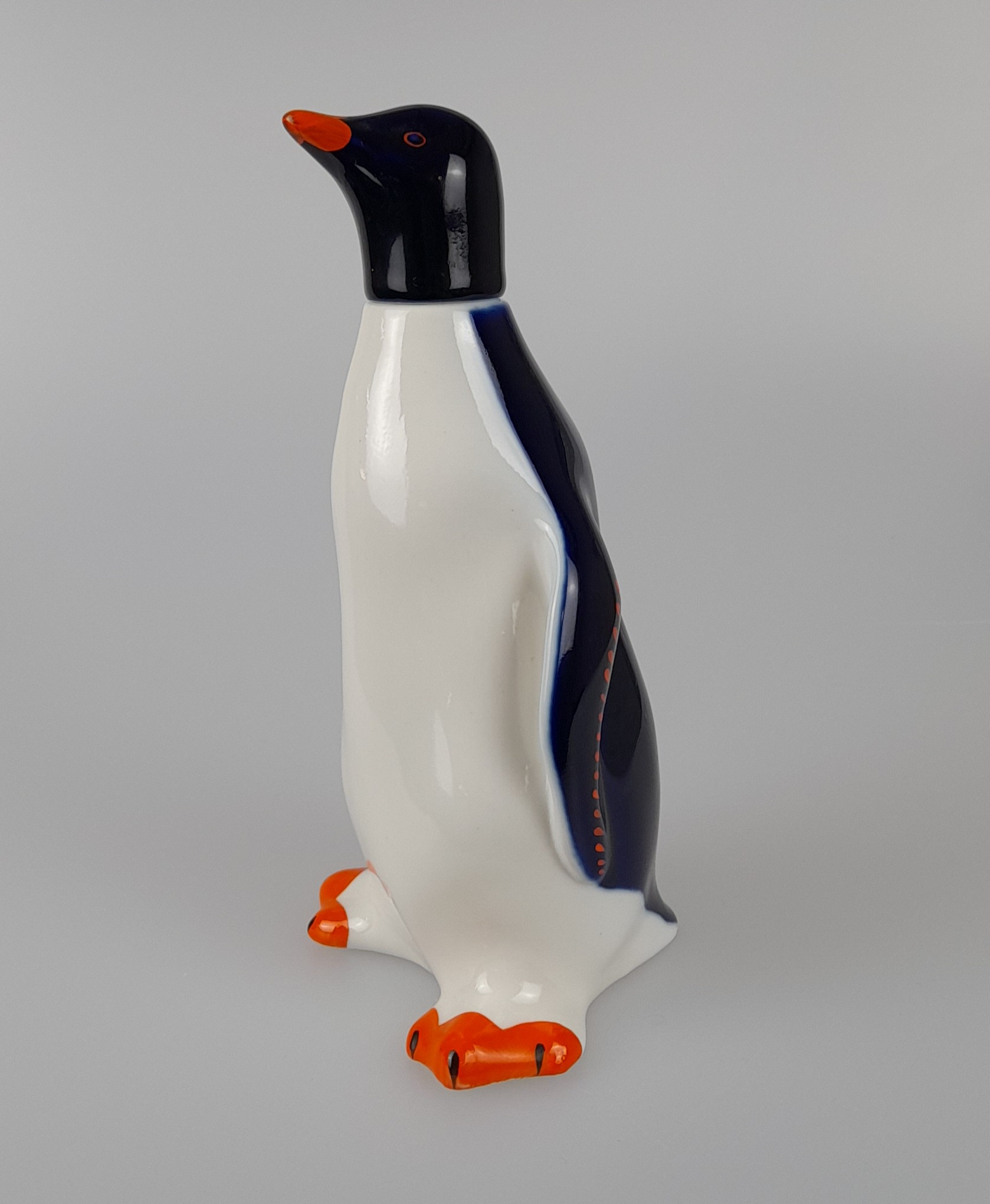 LOMONOSOV PINGVIINI KARAHVI - Goodwill-verkkokauppa
